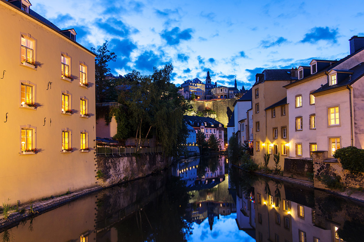 Night in Grund, Luxembourg – Photographer Luxembourg
